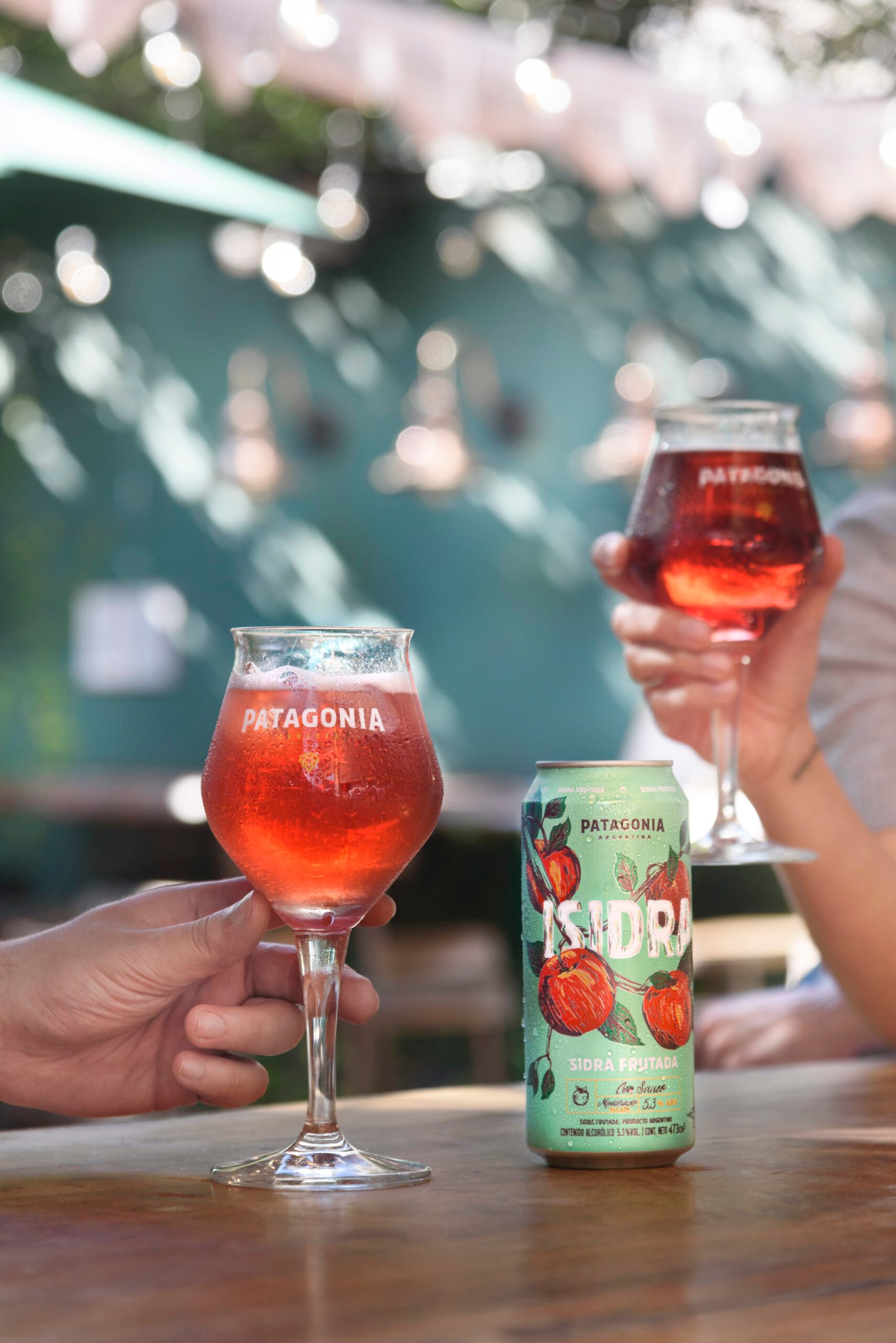 Llega Isidra, la sidra de edición limitada de Cerveza Patagonia - AIRE ...